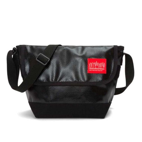 Manhattan Portage | Bags | Nwt Manhattan Portage Vinyl Mini Messenger ...